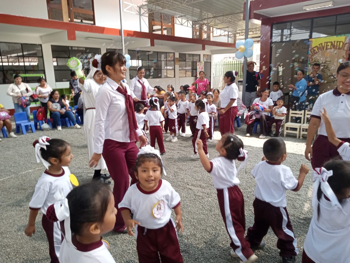 CUBICOL - IE VERITATIS SPLENDOR